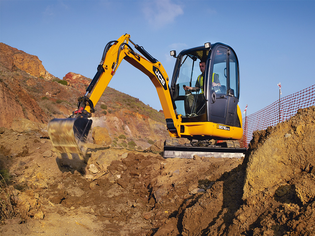 Specyfikacja koparki JCB 8016 CTS (2005 - 2017) | LECTURA Specs