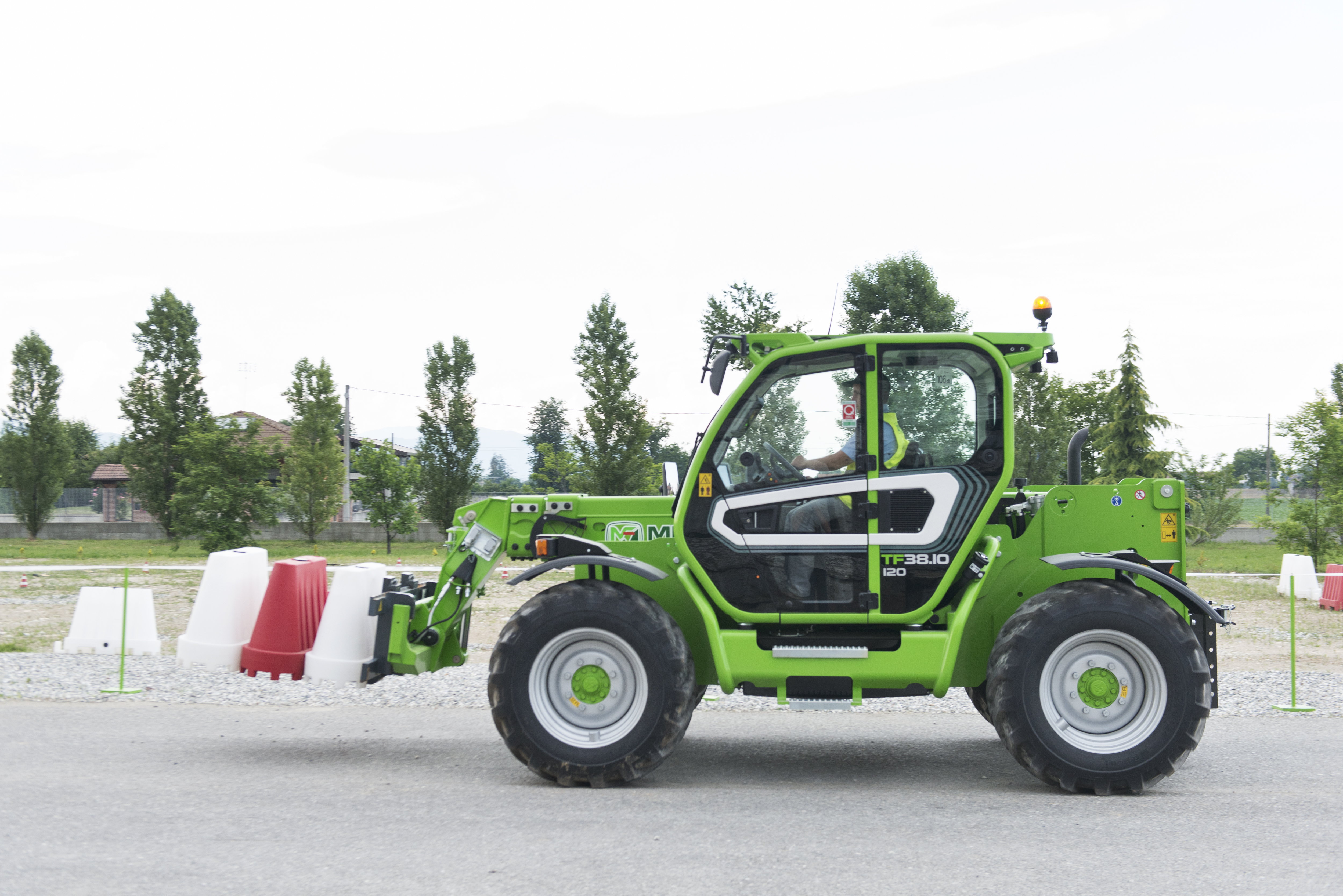 Merlo TF 38.10-120 Specyfikacja & Dane Techniczne (2015 - 2015 ...