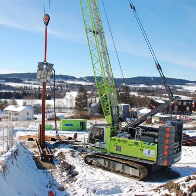 Żuraw Liebherr HS 8100 (2012 - 2020) | LECTURA Specs